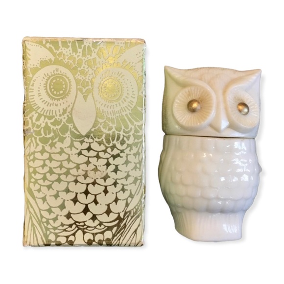 Vintage | Other | Vintage Avon Precious Owl Field Flowers Cream Sachet ...